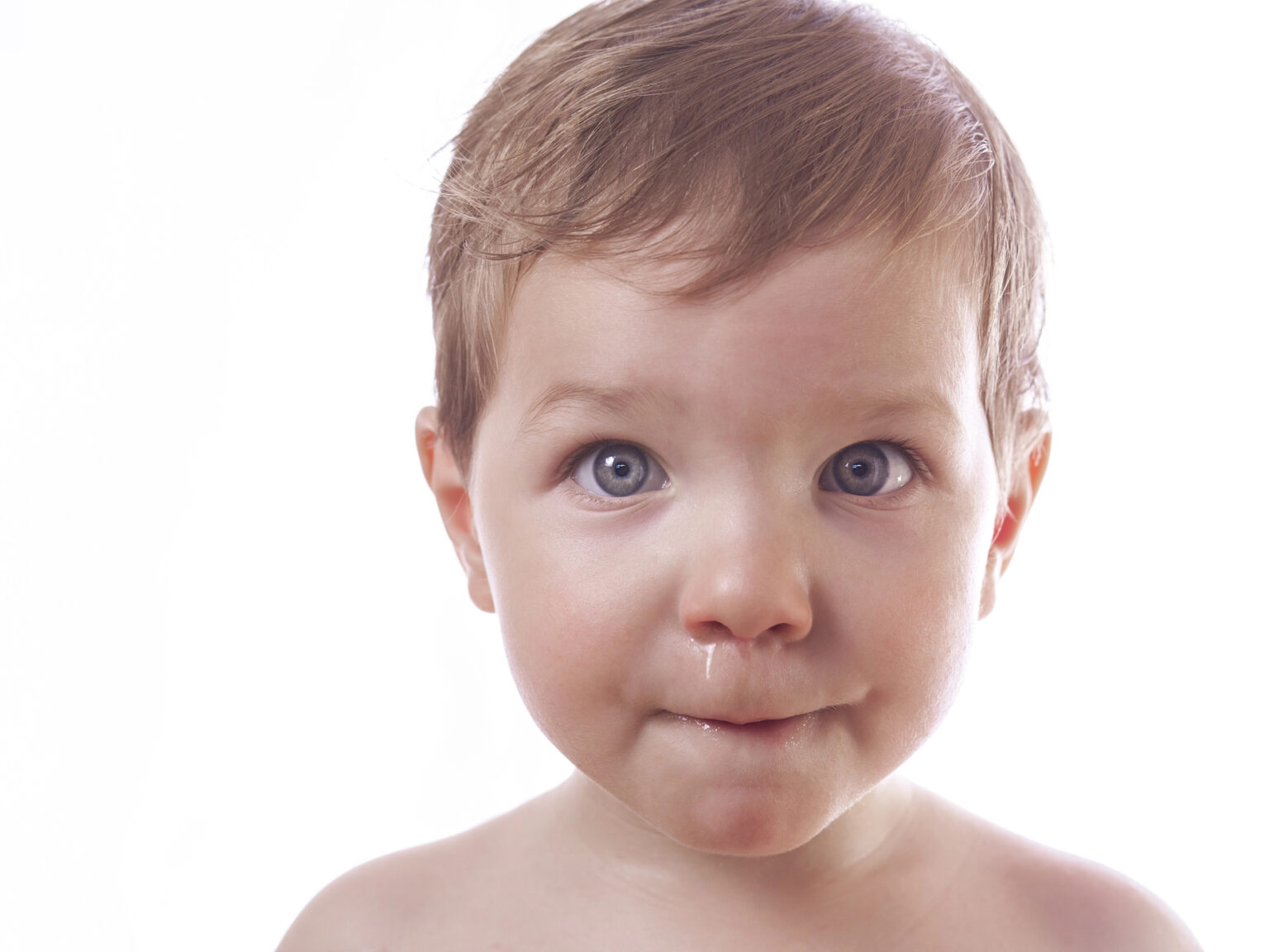 I colori del muco nasale dei bambini: cosa significano e quando ...